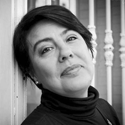 Ángeles Mora, la escritora que hace de lo inquietante su mejor versión